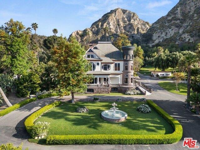 10 bedroom, Piru CA 93040 88457103