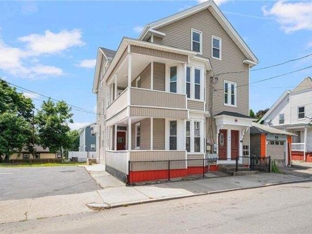10 bedroom, Providence RI 02909 104692465