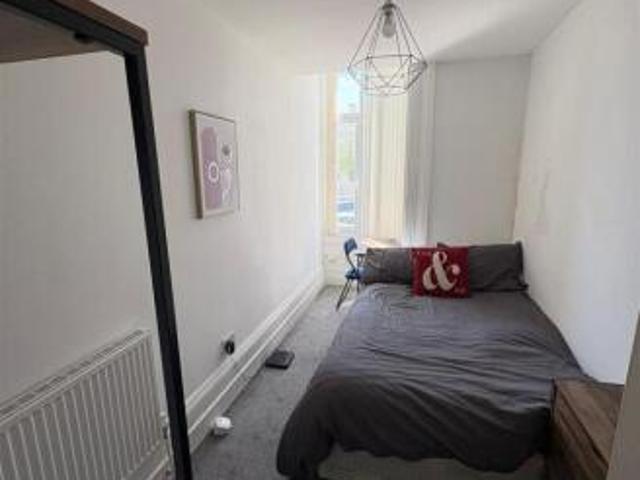 10 bedroom semi detached house for rent in Beech Street, Liverpool, L7