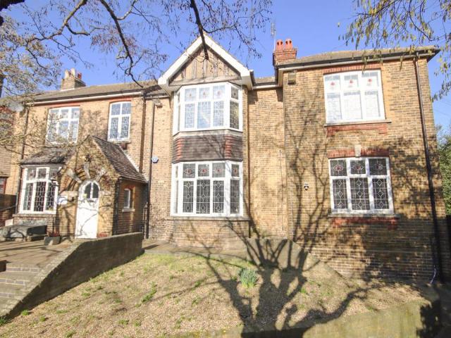 10 bedroom semi detached house for sale