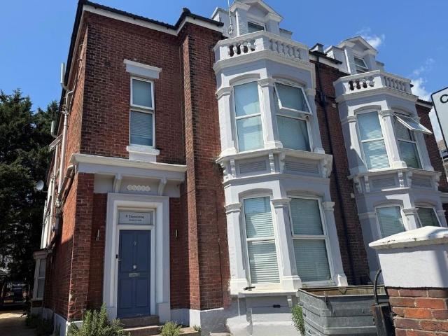 10 bedroom semi detached house for sale