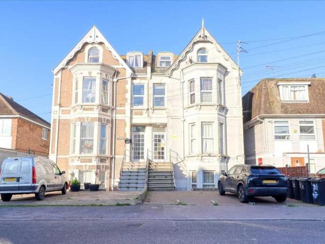10 bedroom semi detached house for sale