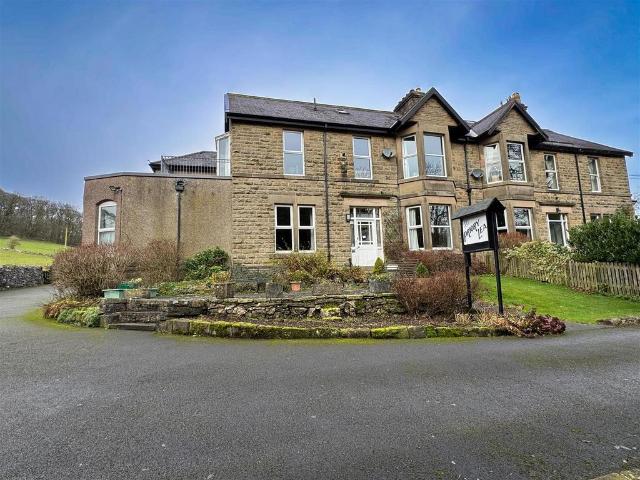 10 bedroom semi detached house for sale