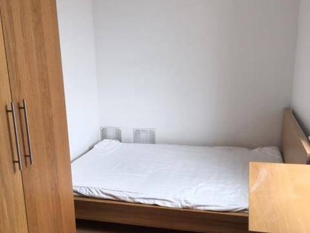 10 bedroom semidetached house for rent in 28 Thurnham Street LA1 1XU LA1