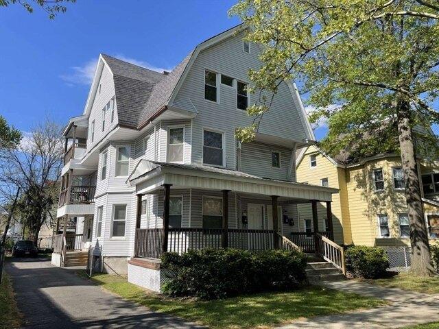 10 bedroom, Springfield MA 01108 102585297