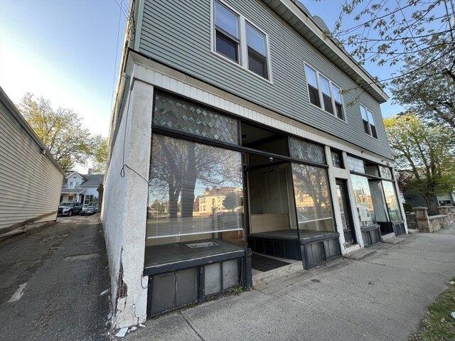 10 bedroom, Springfield MA 01151 101958164