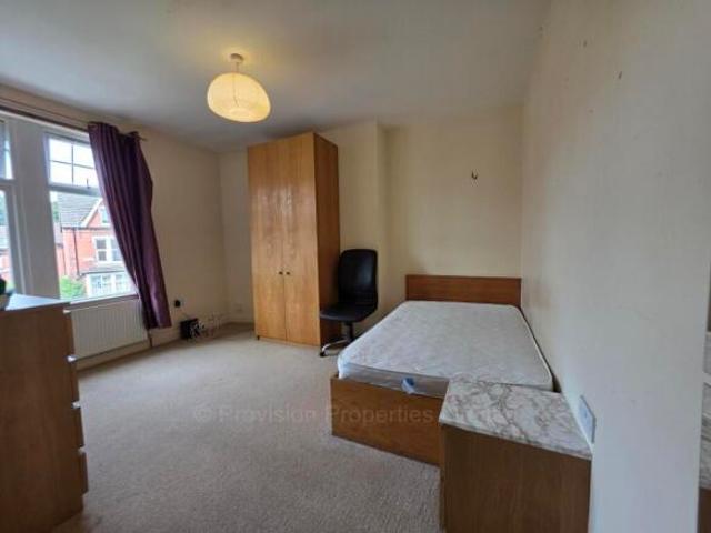 10 bedroom terraced house for rent in Headingley Avenue, Leeds, LS6