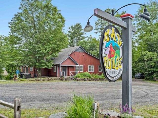 10 bedroom, Warren VT 05674 104513786