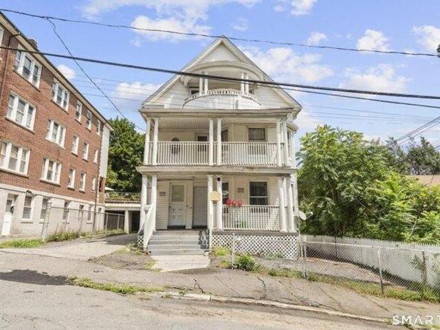 10 bedroom, Waterbury CT 06704 105144478