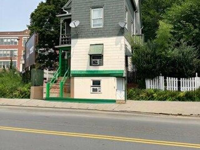 10 bedroom, Waterbury CT 06705 102256660