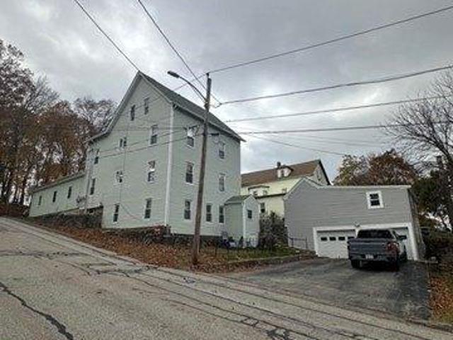 10 bedroom, Webster MA 01570 102635065