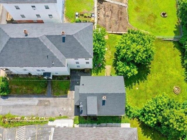 10 bedroom, Webster MA 01570 103966926