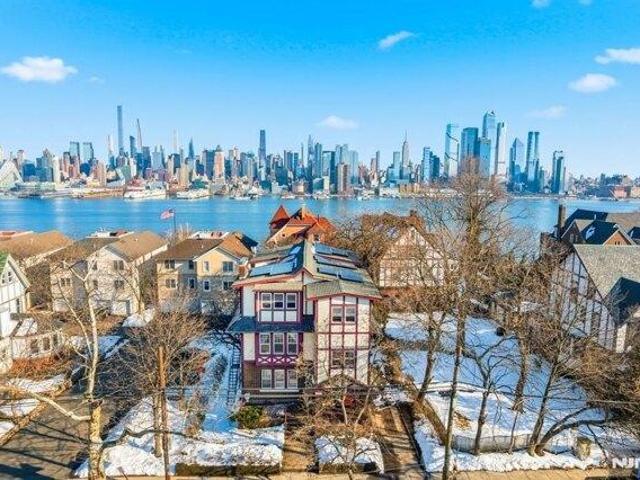 10 bedroom, Weehawken NJ 07086 101748788