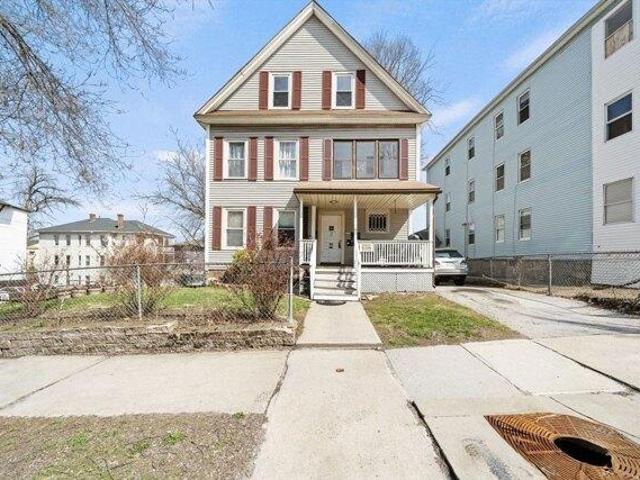 10 bedroom, Worcester MA 01610 LS102960120