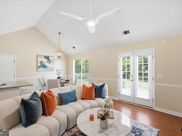10 Belmont Trail