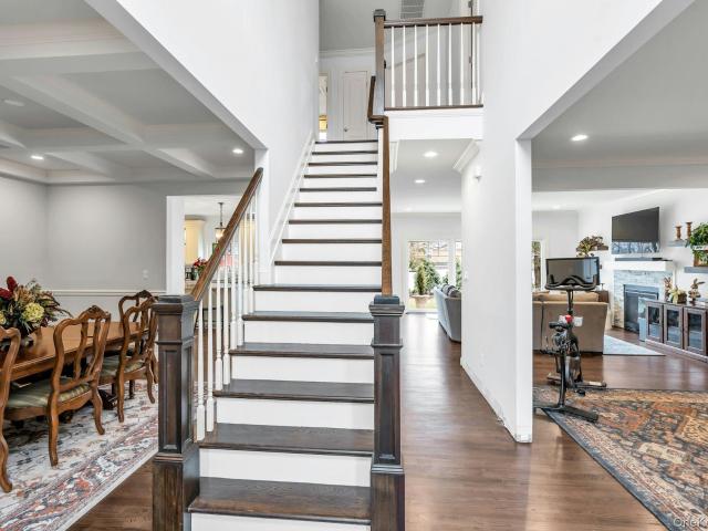 10 Beverly Road
