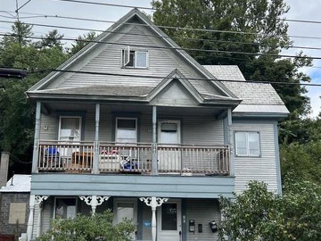 10 Birge St, Brattleboro, VT 05301