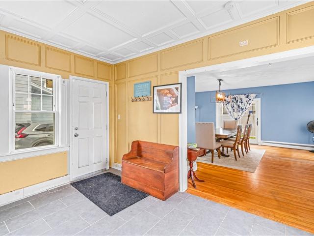 10 Booth Avenue