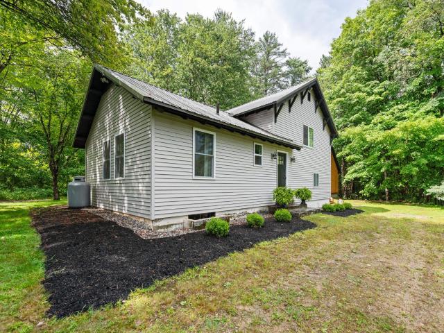 10 Blake Mountain Road