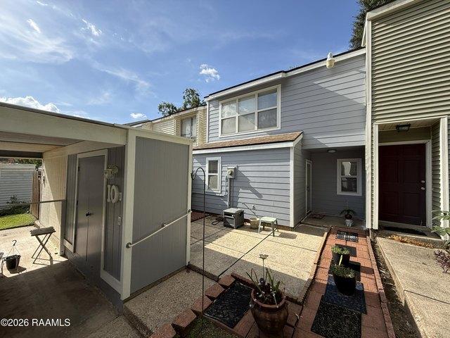 10 Blue Bell Cir, Lafayette, LA 70507