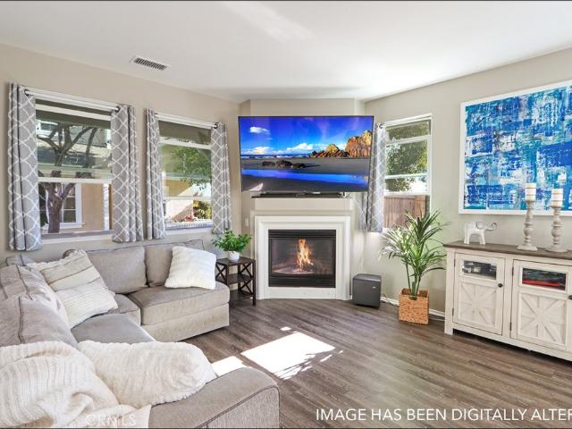 10 Bluff Cove