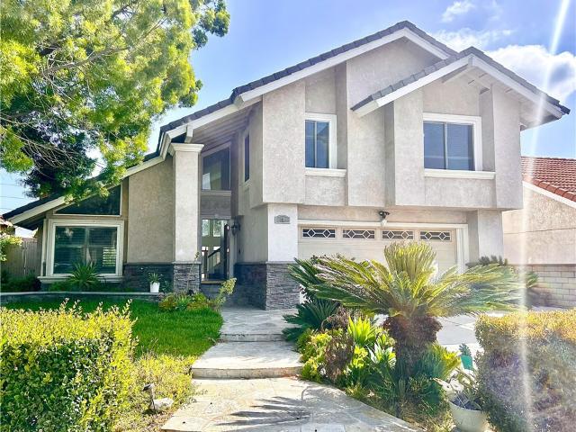 10 Bluff Point Cir, Phillips Ranch, CA 91766 | MLS #BB26081