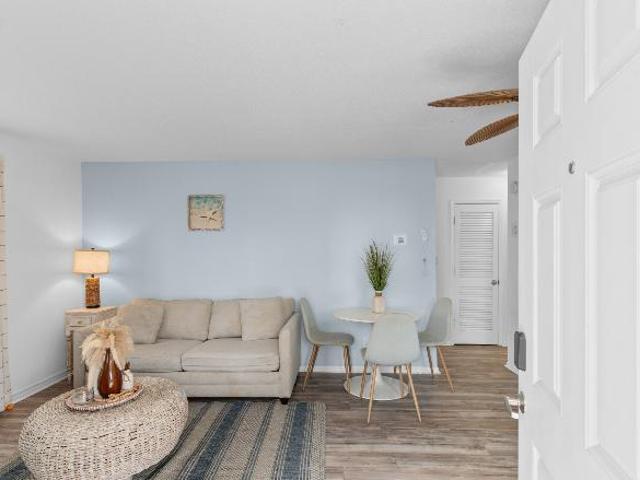 10 Br, 9 bath, Condo 404 22nd Ave
