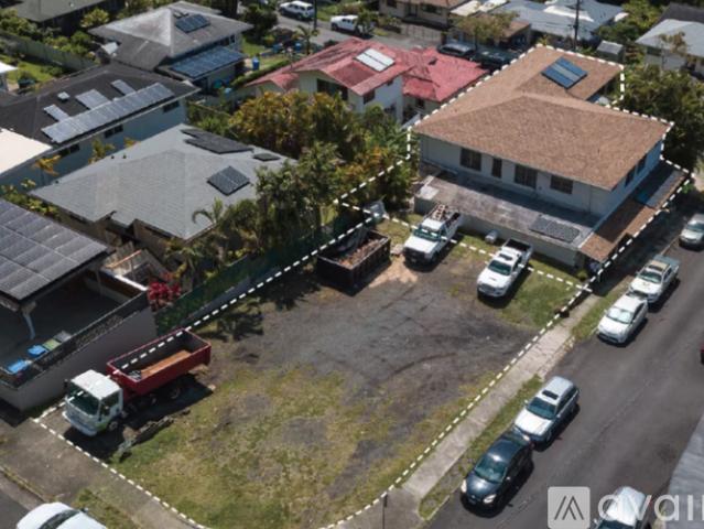10 BR, 1 BA Apartment 2144 Kauhana St, Unit OFFICE/RETAIL COMMERCIAL SPACE, Honolulu, HI 96816