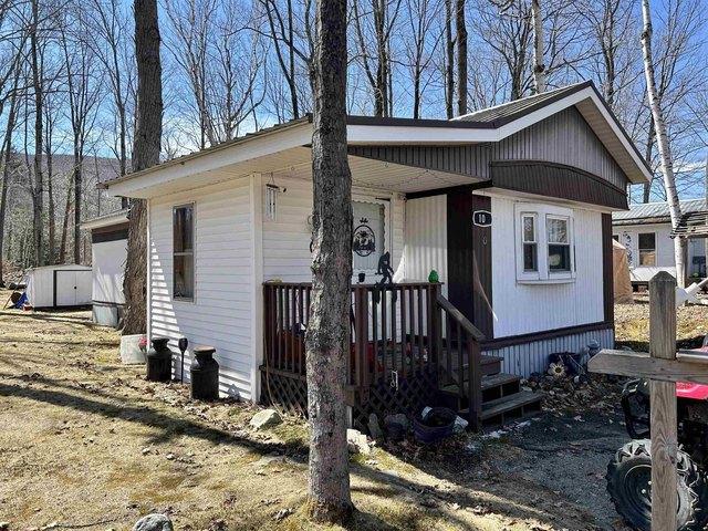 10 Brookside Dr, Gorham, NH 03581