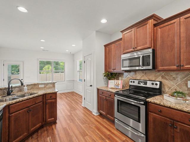 10 Braddock Drive