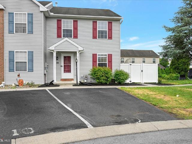 10 Bradford Circle