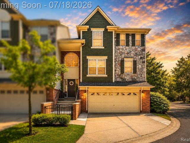 10 Bradford Court