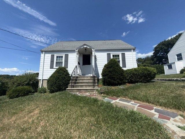 10 Brae Rd, Weymouth, MA 02191