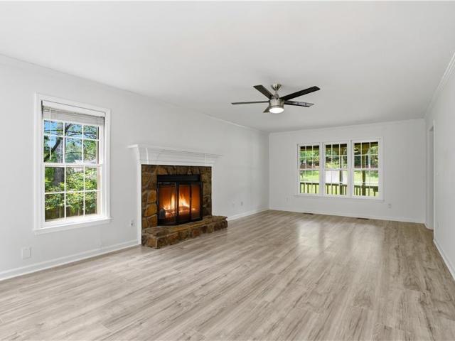 10 Bramblewood Way SW