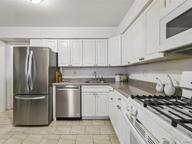 10 Brevoort Drive 1A