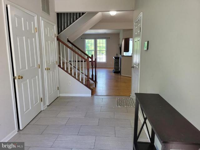 10 Bridle Court