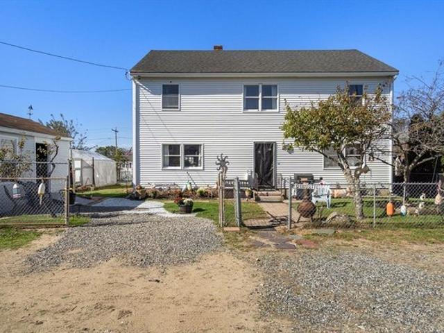 10 Brissette Ave, Salisbury, MA 01952