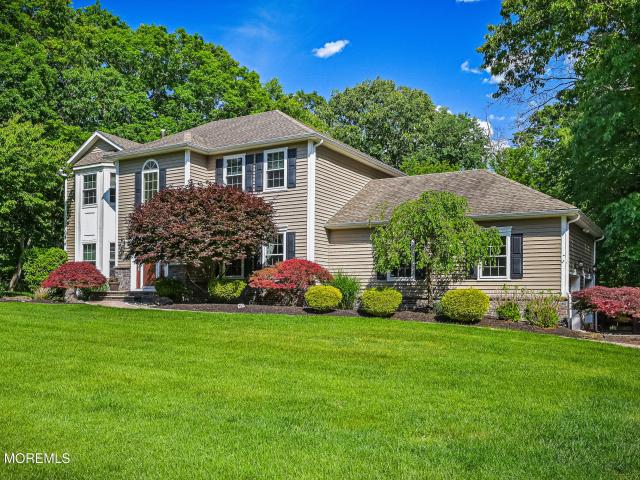 10 Burke Drive