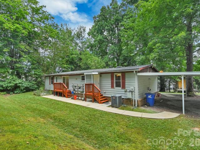 10 Canyon Cove