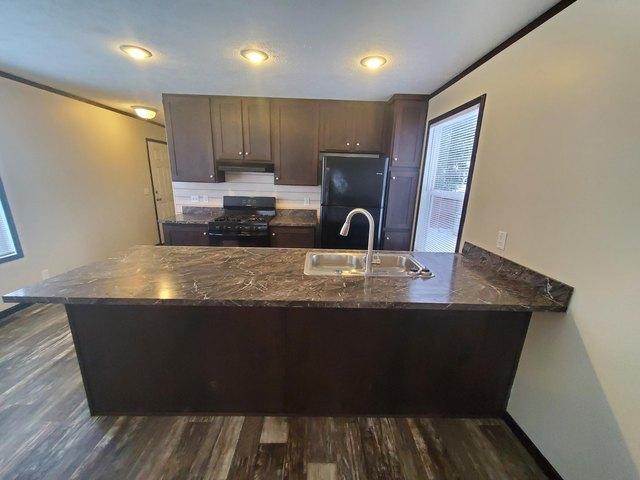 10 Canary Hill Dr Unit 284, Orion, MI 48359