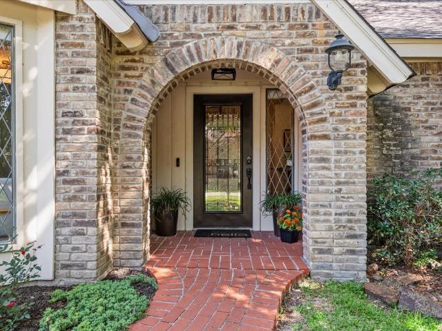 10 Cape Chestnut Drive