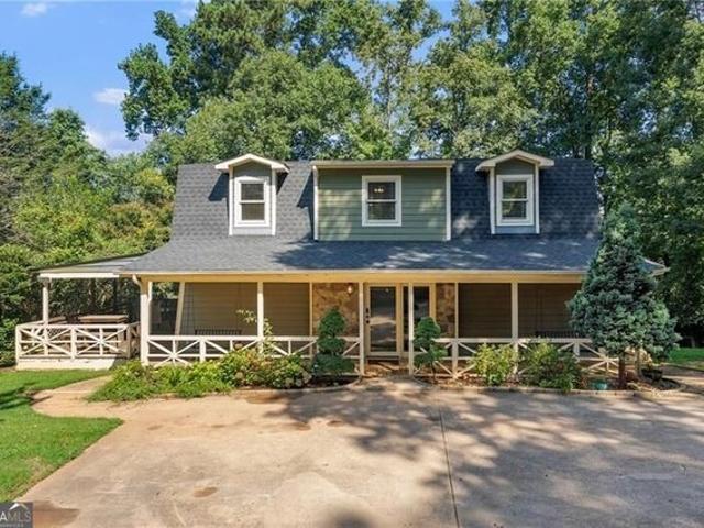 10 Capri Ter, Gainesville, GA 30504