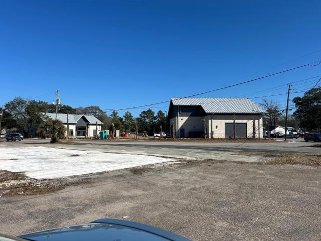10 Carolyn Street
