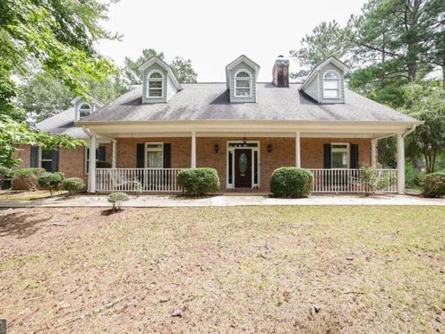 10 Carriage Park Ct, Oxford, GA 30054 in Oxford, Georgia
