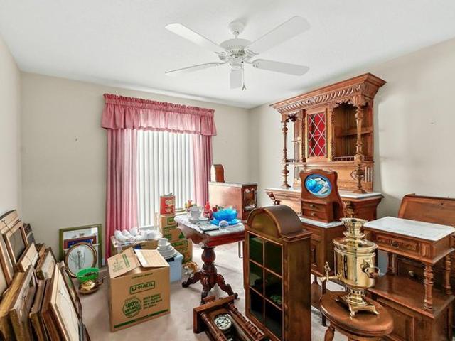 10 Chatham Pl, Palm Coast, FL 32164