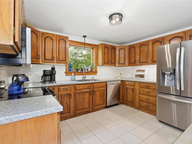 10 Checkerberry Lane