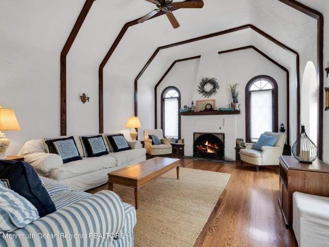 10 Chicago Boulevard, Sea Girt, NJ