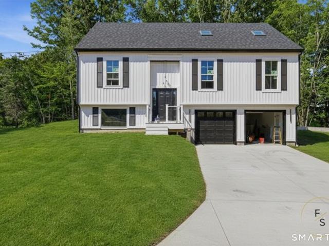 10 Church St, Sprague, CT 06330