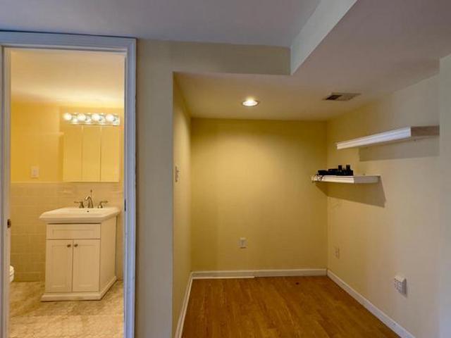10 Congaree Court