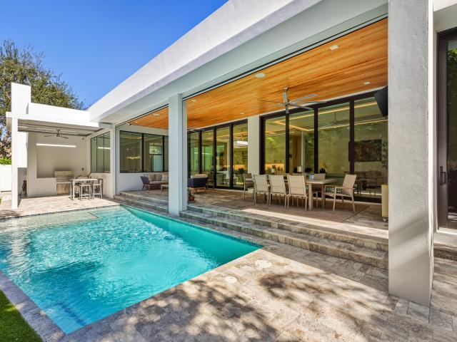 10 Coconut Rd, Delray Beach, FL 33444 | MLS #R11158 | Compass